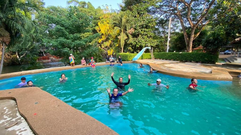 kkcc แก่งกระจานแคมป์ - ริมน้ำ รีสอร์ต, Kaeng Krachan (updated prices 2026)