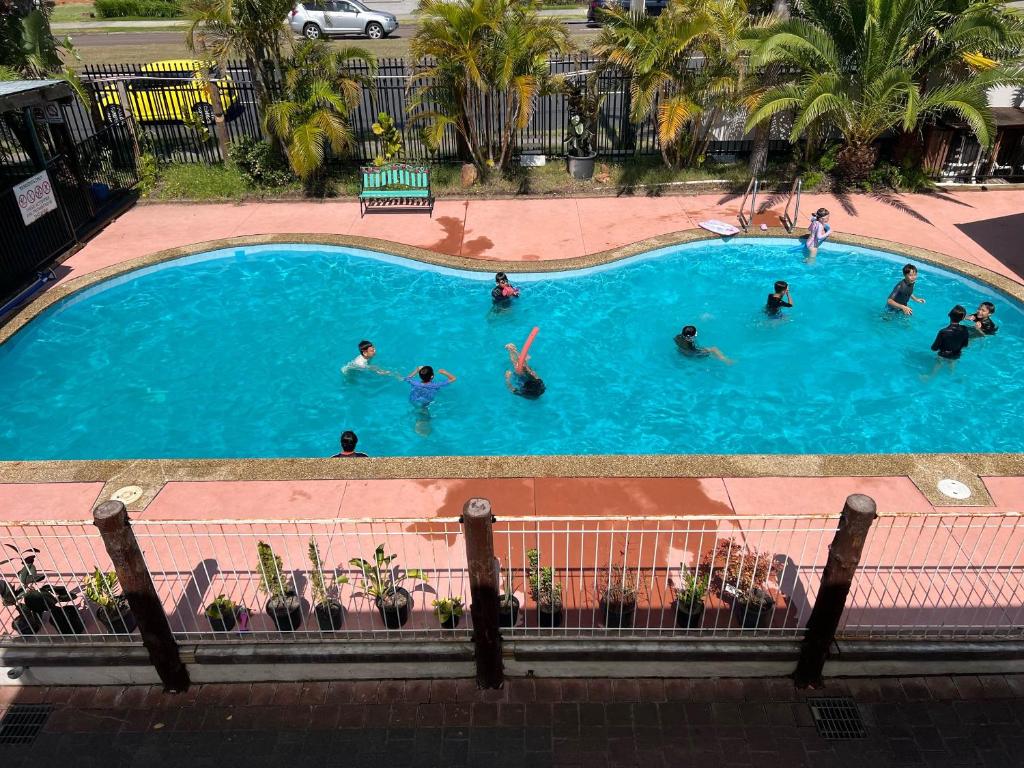 Central Jetty Motel, The Entrance (updated prices 2026)