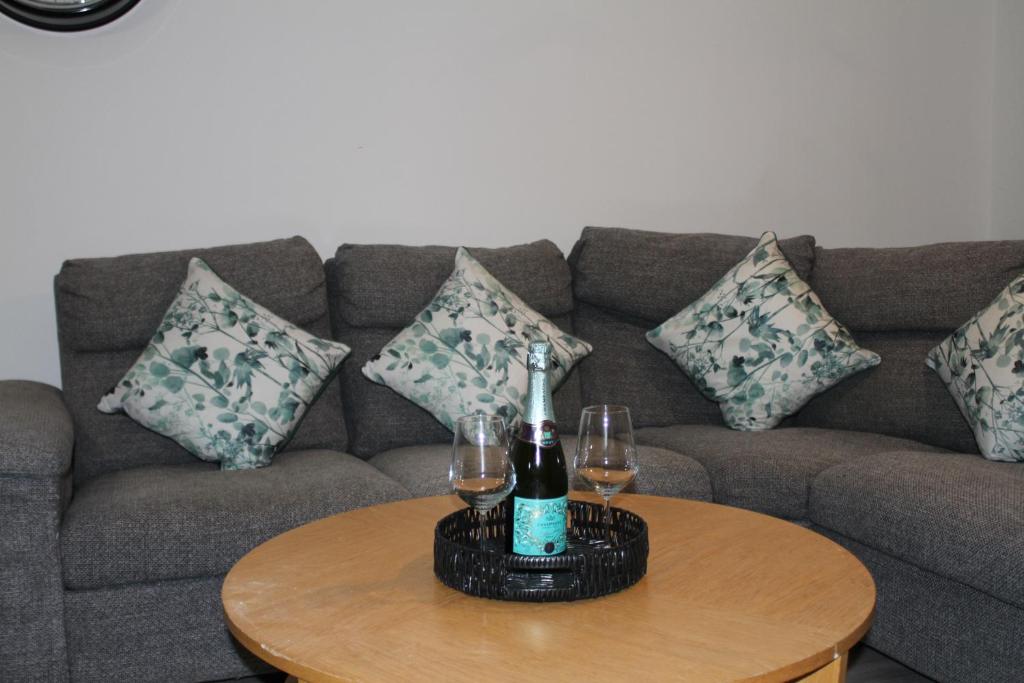 Modern 3-Bed Home With Garden, Nottingham (updated prices 2025)