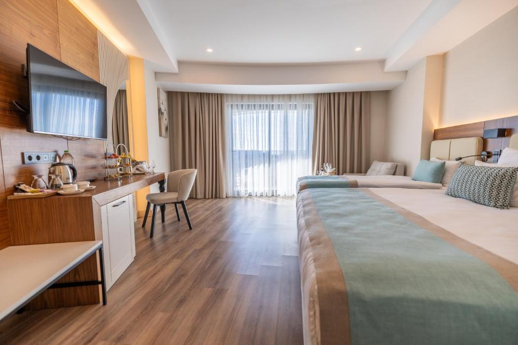 Side Moon Palace Hotel, Side (updated prices 2025)