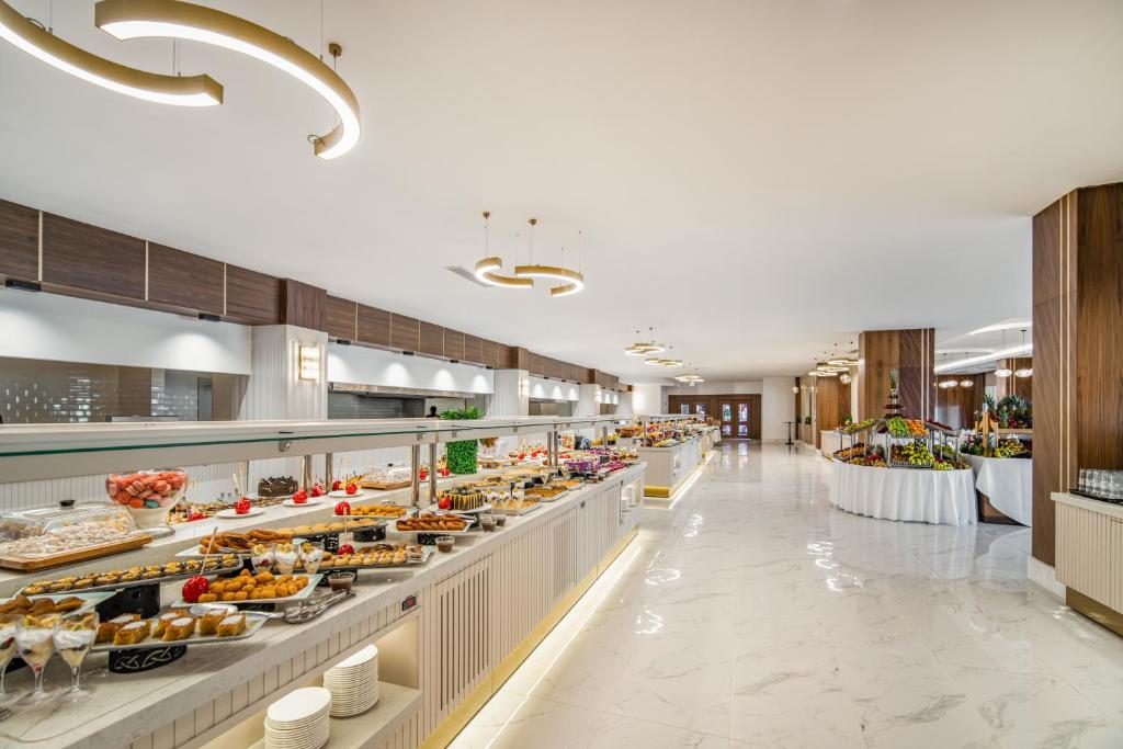 Side Moon Palace Hotel, Side (updated prices 2025)