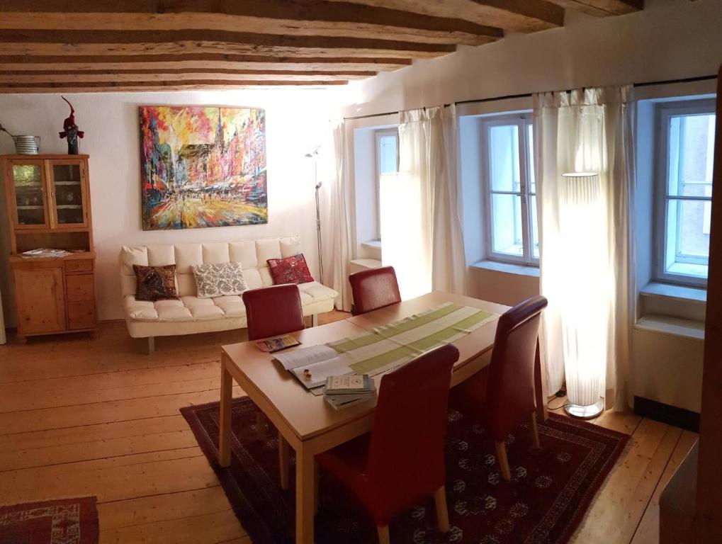 Romantic,central situated 75m2 flat, Salzburgo (precios actualizados 2025)