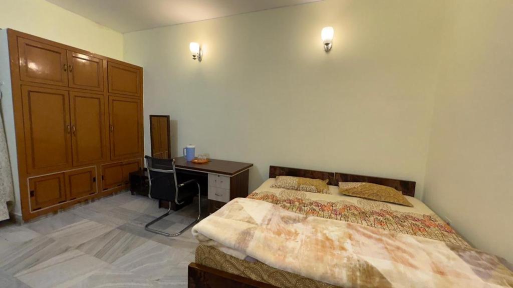 Grand Bungalow 5 min from Prayagraj junction, Prayagraj (updated prices ...