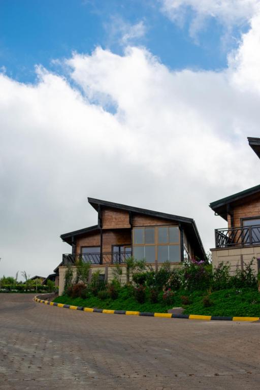 Ridge Cabin Resort, Limuru by Superior Hotels Kenya, Nairobi (updated ...