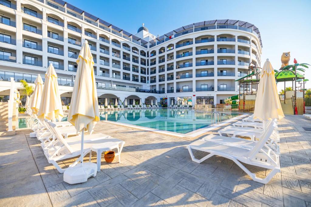 Side Moon Palace Hotel, Side (updated prices 2025)