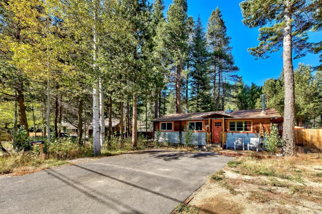 1577A The Tahoe Lazy Bear, South Lake Tahoe (updated prices 2025)