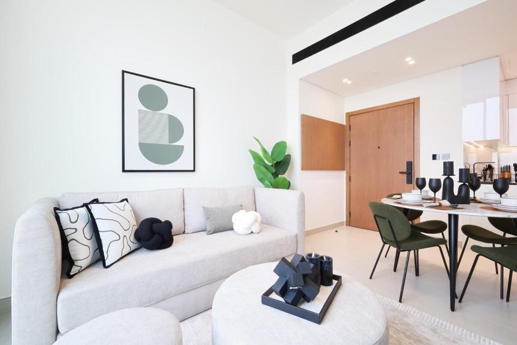 Stunning 1 Bed in Binghatti House JVC, Dubái (precios actualizados 2025)