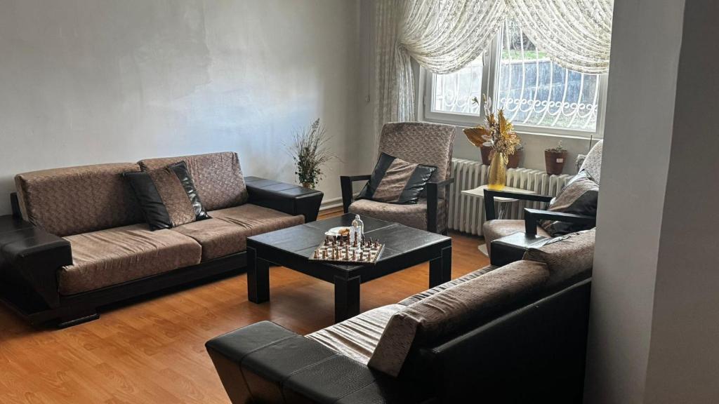 balgat ev, Dikmen (updated prices 2025)