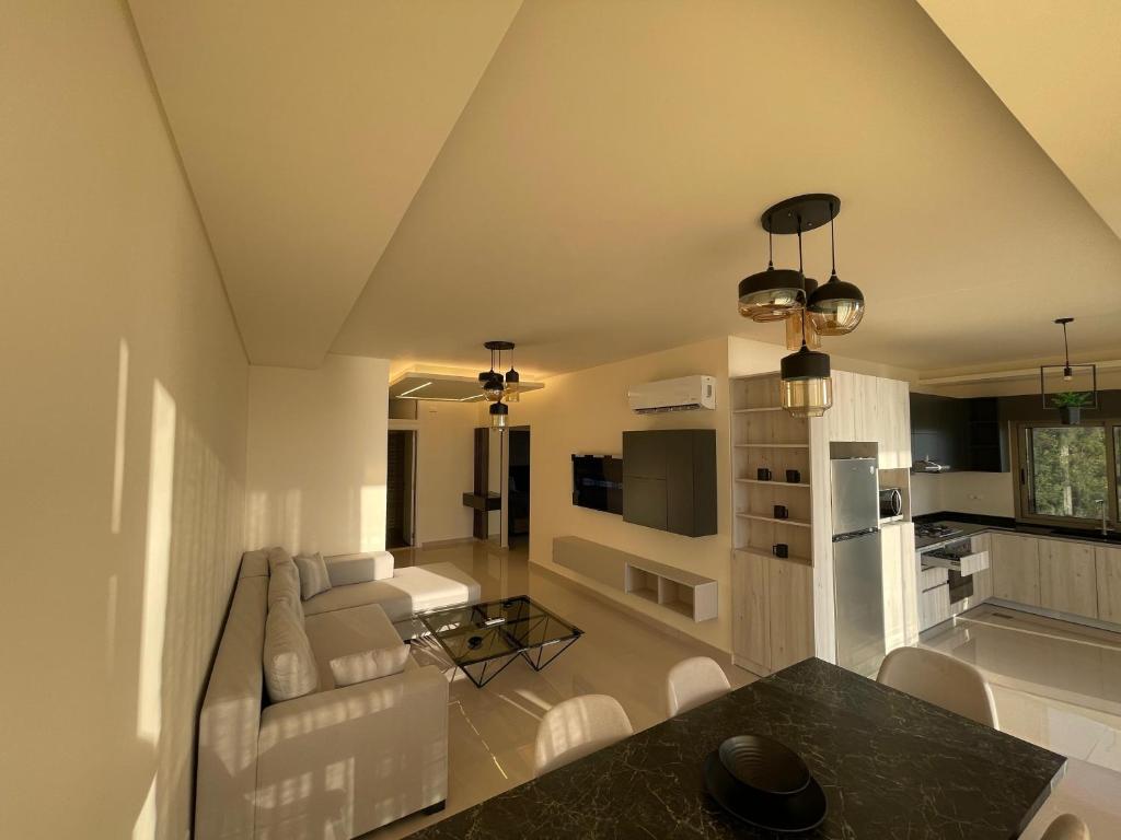 Tabarja hills, Jounieh (giá cập nhật 2025)