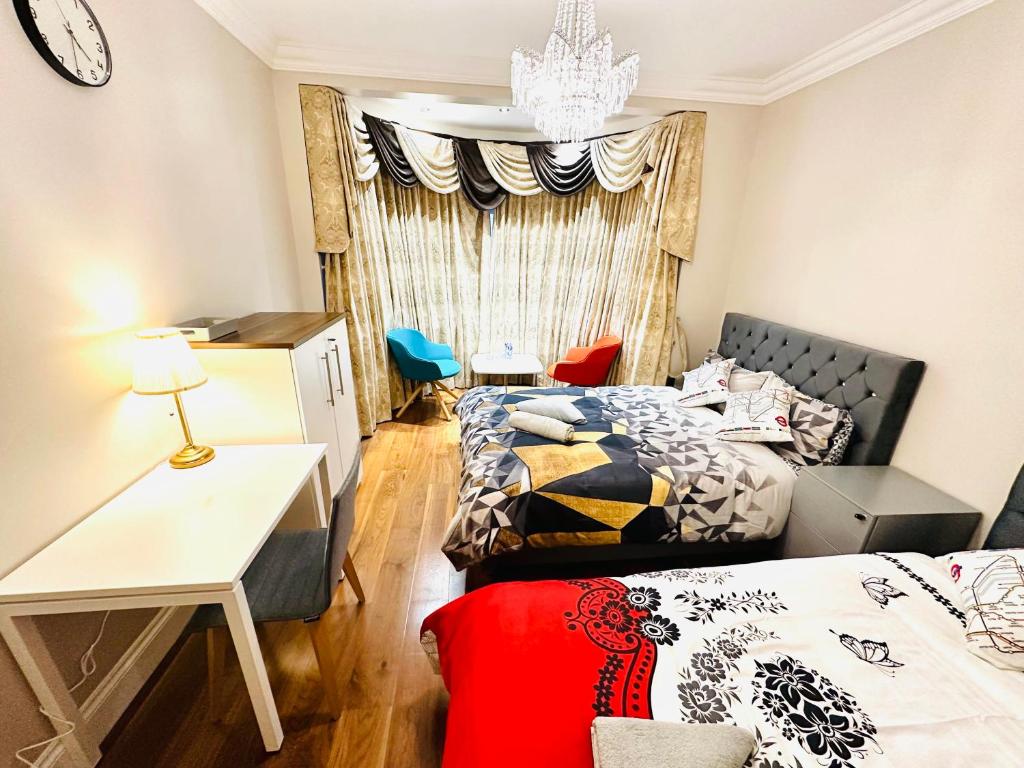 Best Place to Stay in London - Top in Redbridge, Wanstead (updated ...