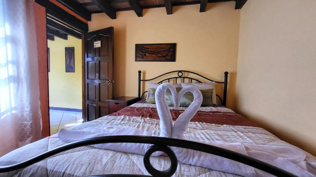 Casas Colonial Grandeza, San Pedro Las Huertas (precios actualizados 2025)