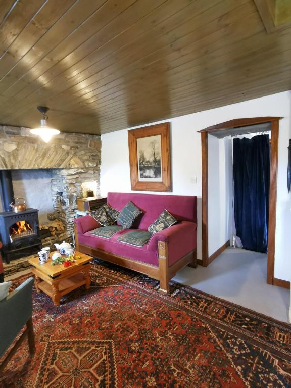 Mountain Cottage with Barn Sauna, Clonbur, Galway, Clonbur (updated ...