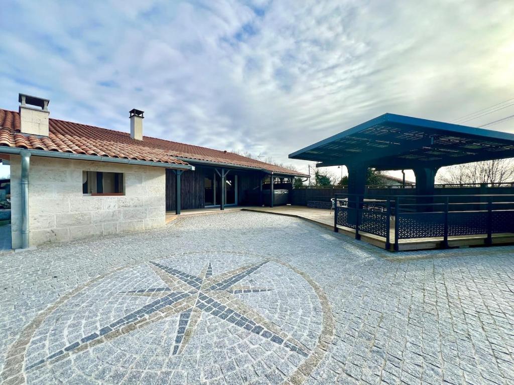 Charmante villa en Dordogne-SPA, La Roche-Chalais (preços atualizados ...