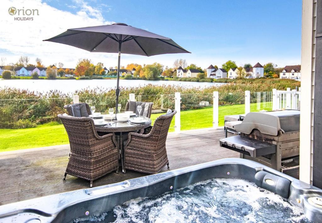 Windrush Lake 66, Sun Kissed Lodge, South Cerney (updated prices 2026)