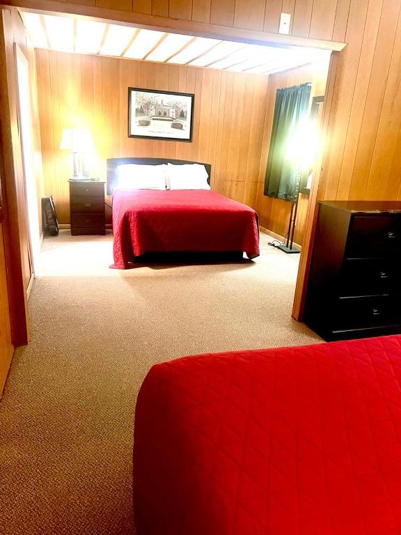 Big Red Inn, Laurel (updated prices 2025)