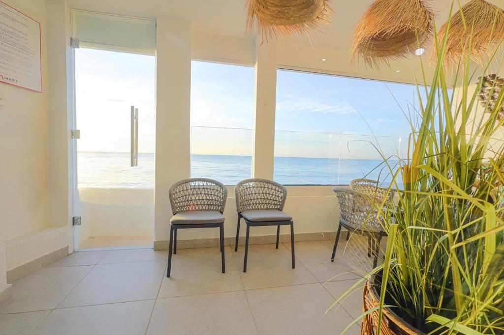 Del Mare at Buye Beach, El Cerro (updated prices 2026)