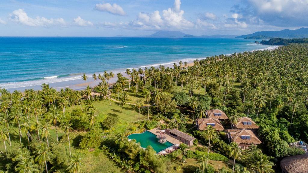 Club Agutaya, San Vicente (updated prices 2025)