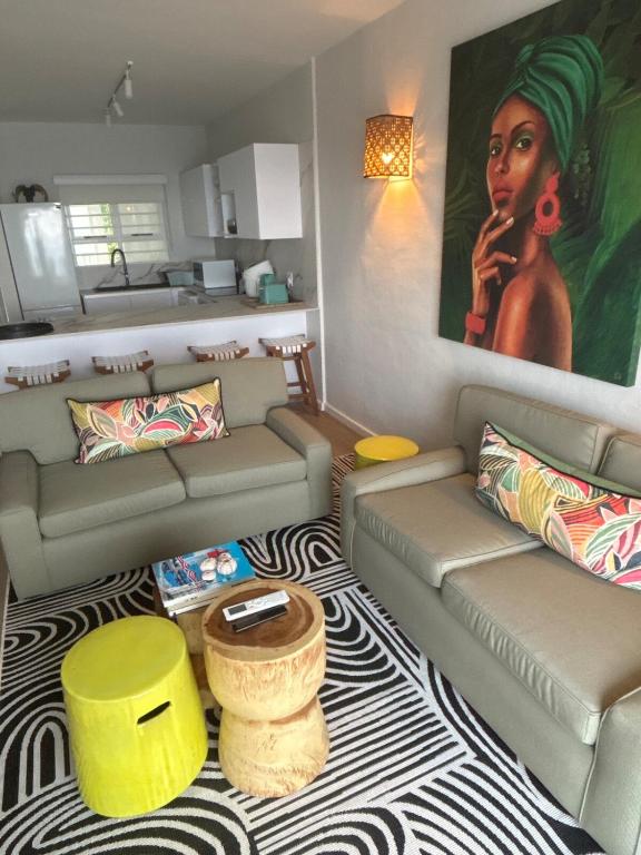 Santorini Luxe, Ballito (updated prices 2025)