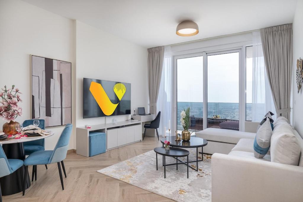 Vogue Al Wasl 1 Residence West 33rd Floor with Sea View , Prime ...