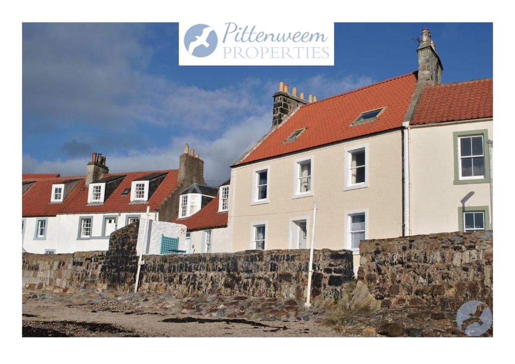 Westshore House- fabulous waterfront home Fife, Pittenweem ...