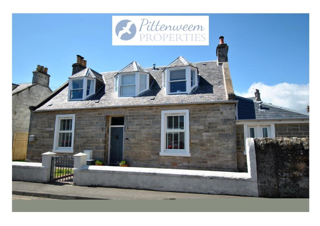 Shore Cottage Anstruther- stylish home by the sea, Anstruther (updated ...