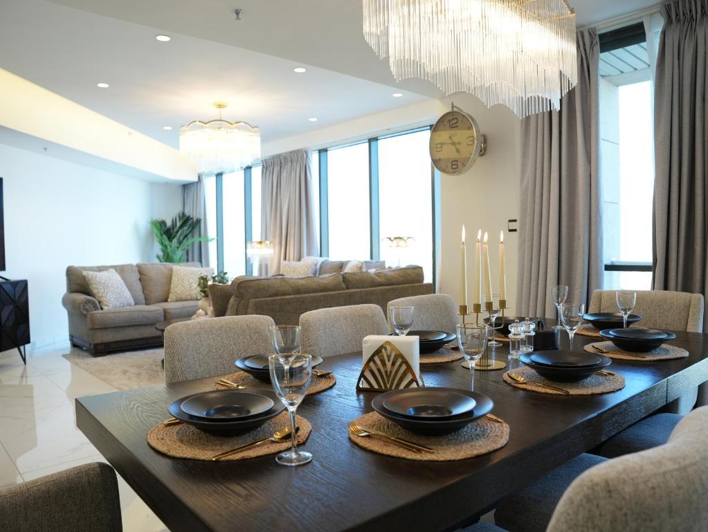 24th Floor Luxurious 3BR Sky View on Abdali Boulevard Damac Tower ...