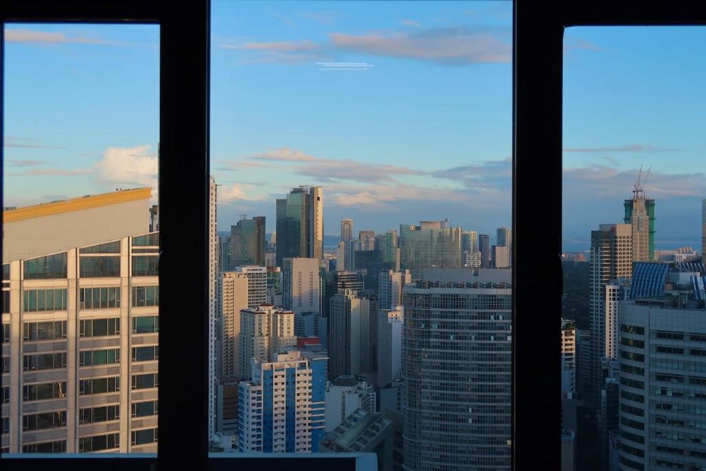 Skyline Escape Makati - Penthouse, Manila (updated prices 2025)