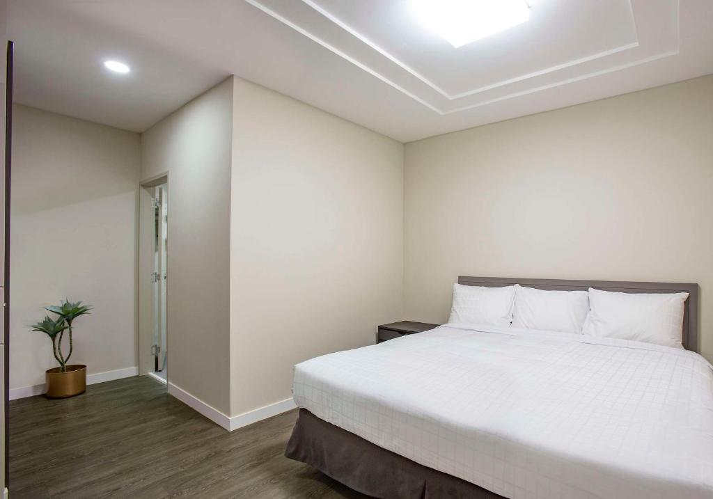 The Bayview Hotel Guam, Tumon (updated prices 2025)