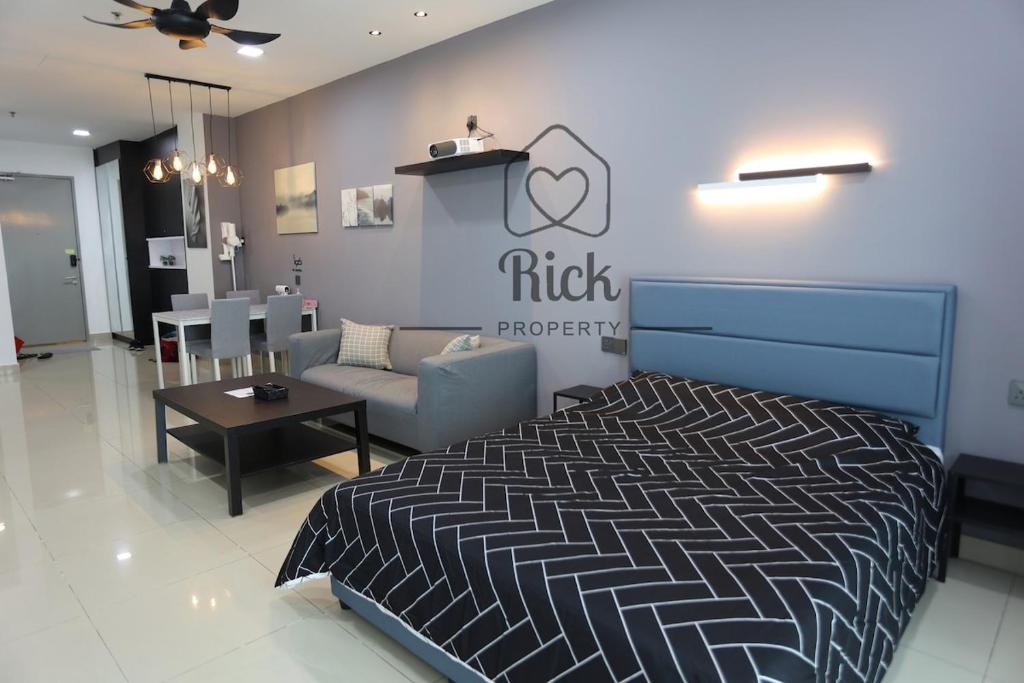 SS15 Courtyard Subang Jaya Sunway Modern Studio Projector Home cinema ...