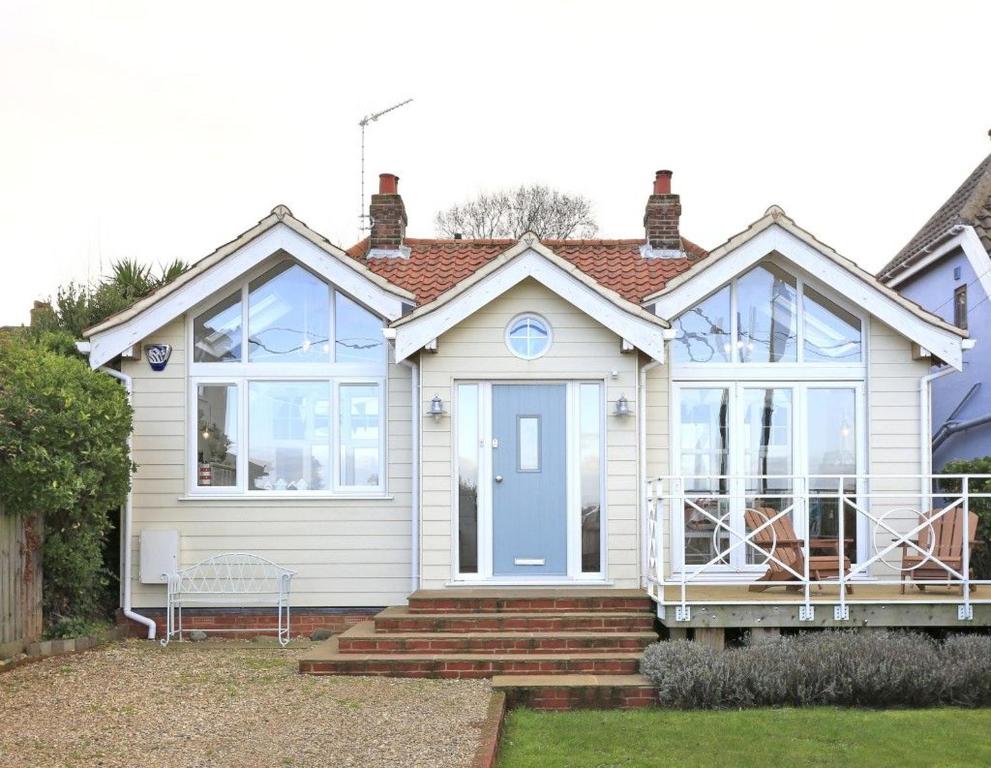 Waimana, Southwold (updated prices 2025)