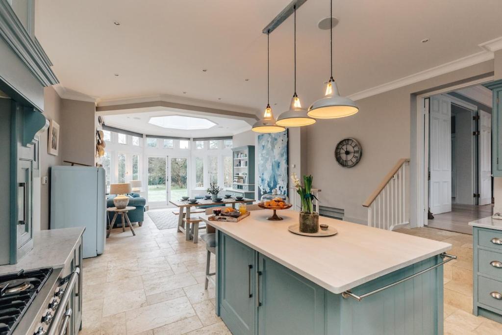 The Florence, Hurley (updated prices 2026)