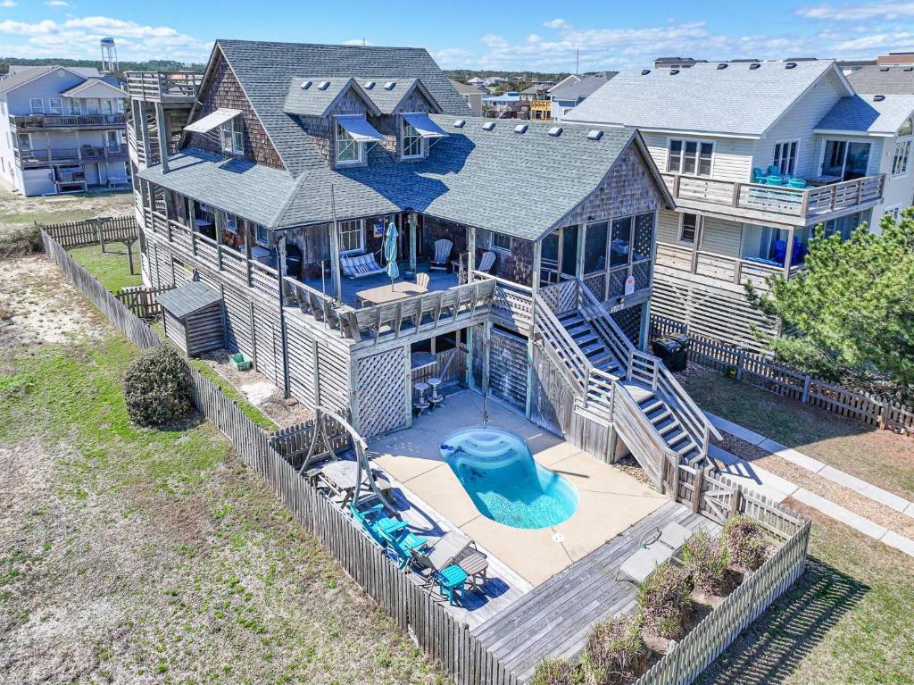K1245 - A Pirates Hideout, Nags Head (updated prices 2026)