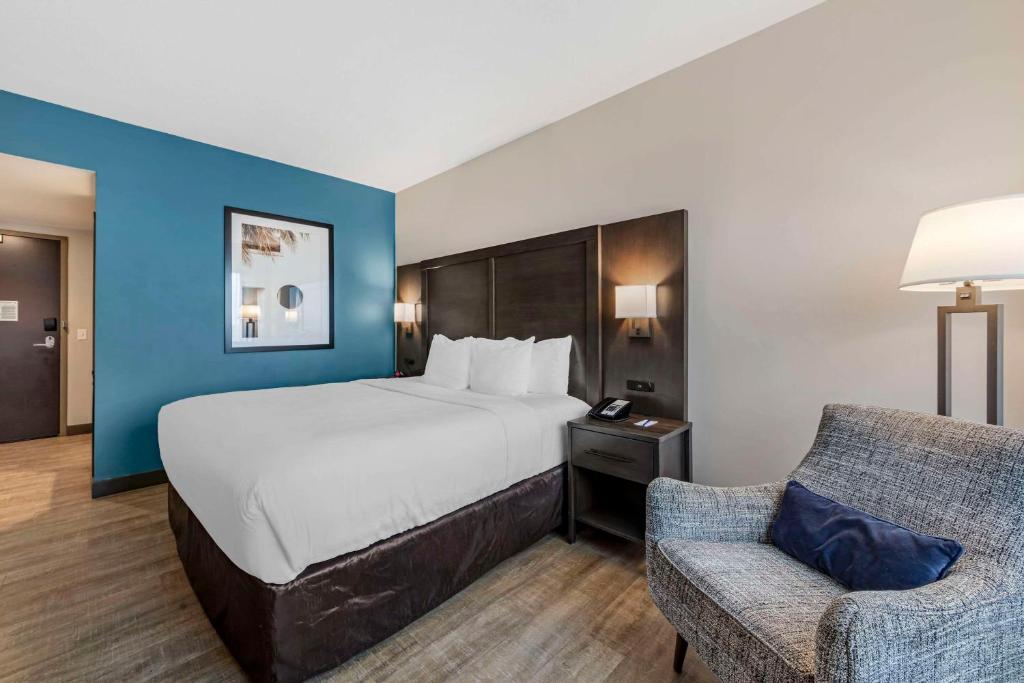 Comfort Inn & Suites Miami International Airport, Miami (updated prices ...