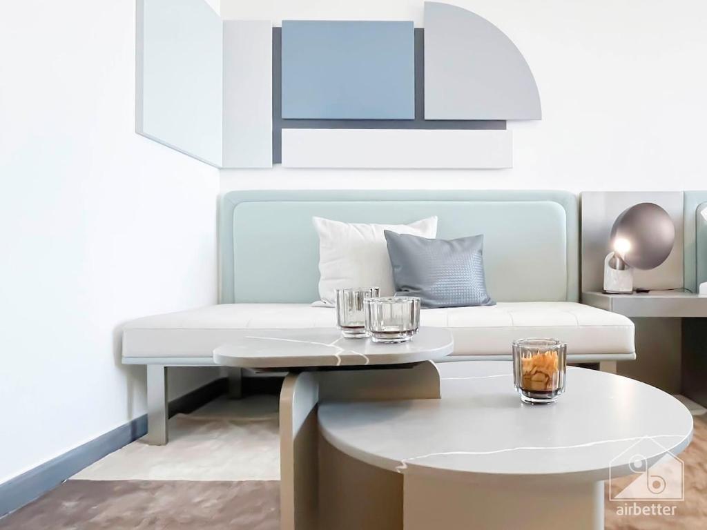 Stylish Studio Getaway in Dubai's MAG 920, Dubai (updated prices 2025)