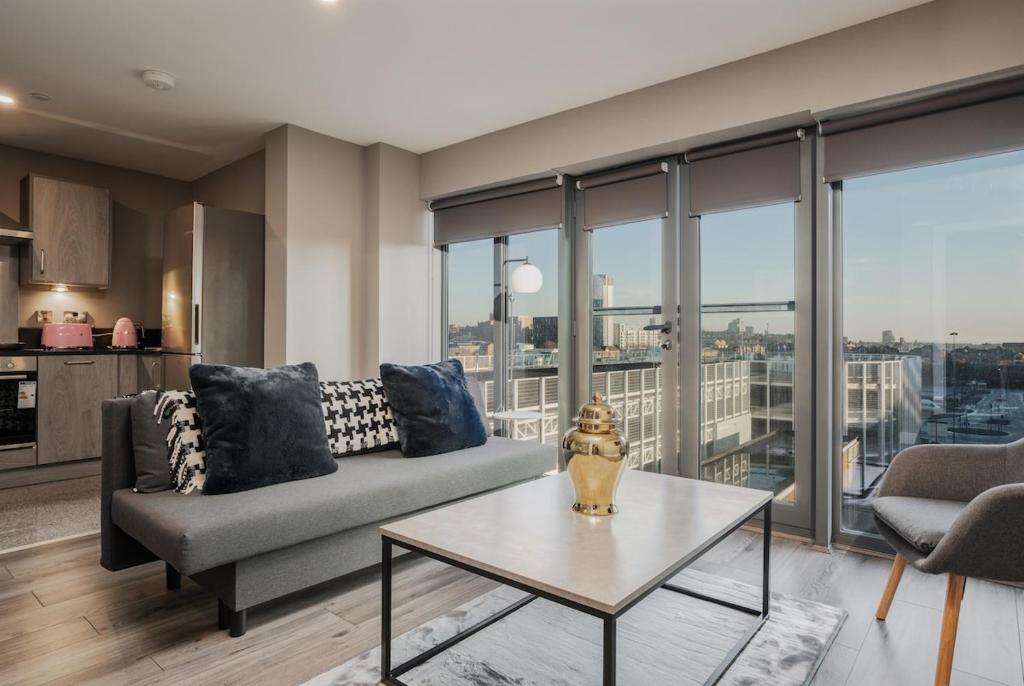 Dockside Escape By Royal Albert Dock, Liverpool (updated prices 2026)