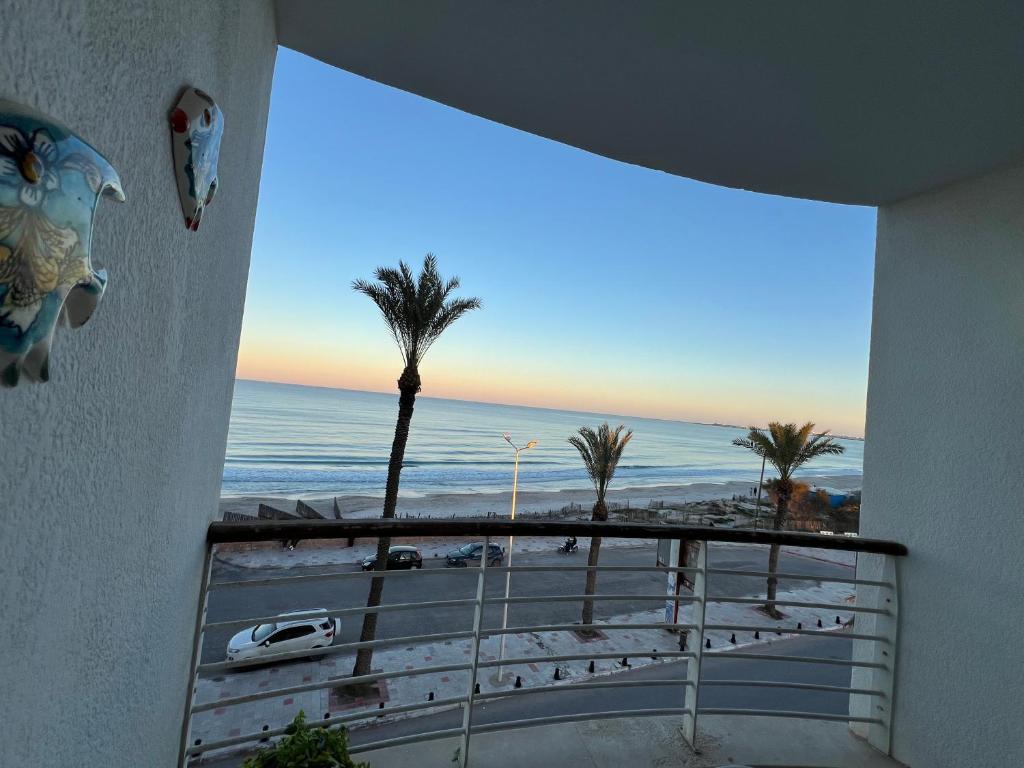 Front sea balcony Mahdia 2 Eme Etage, Hiboun (precios actualizados 2025)