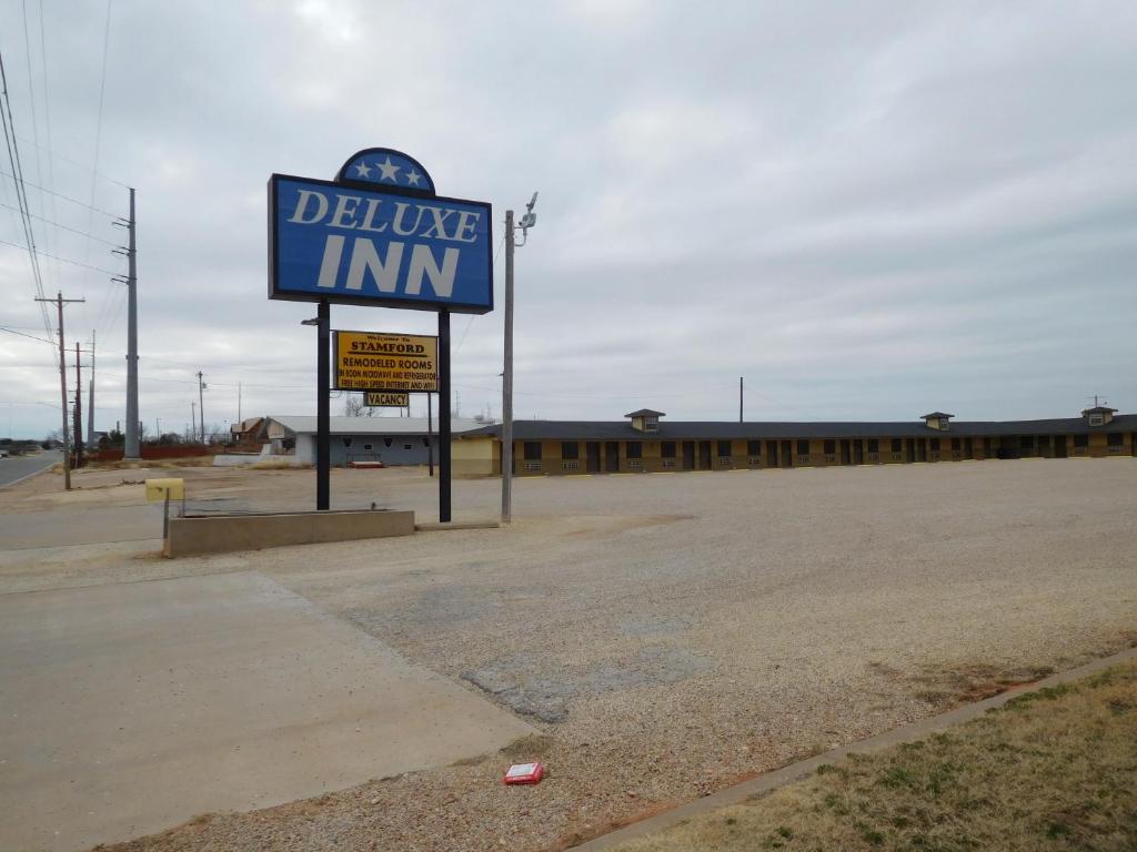 Deluxe Inn, Stamford (updated prices 2026)