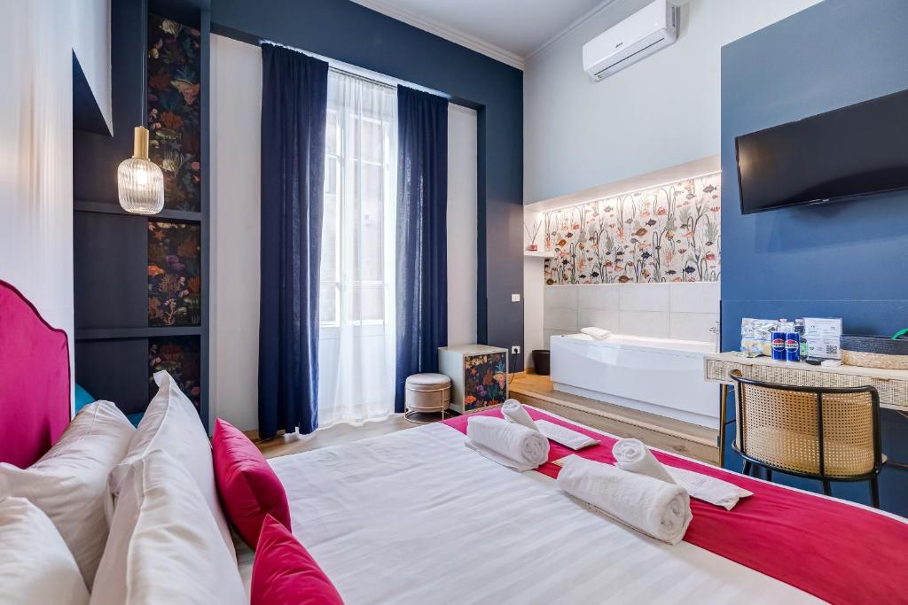 VIVILO COLLECTION - Collina 24 Suites - close to Via Veneto, Rome ...