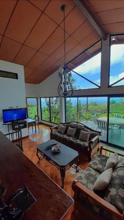 Jungle Lodge Santis Panama, Bajo Grande (updated prices 2025)