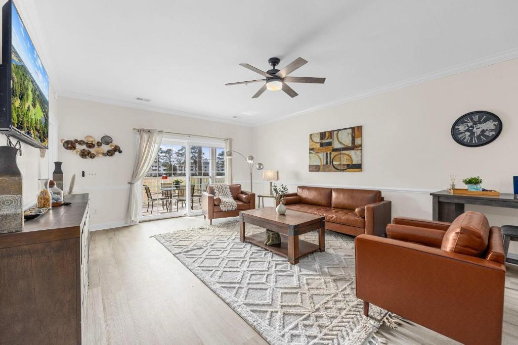 On The Green at Magnolia Pointe! 3 Bedroom Luxury Condo, Myrtle Beach ...