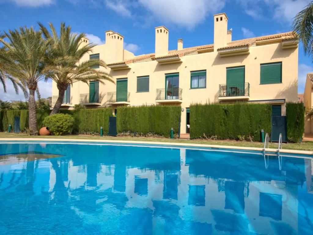 Chalet adosado en Golden Park, Jávea, Jávea (updated prices 2026)