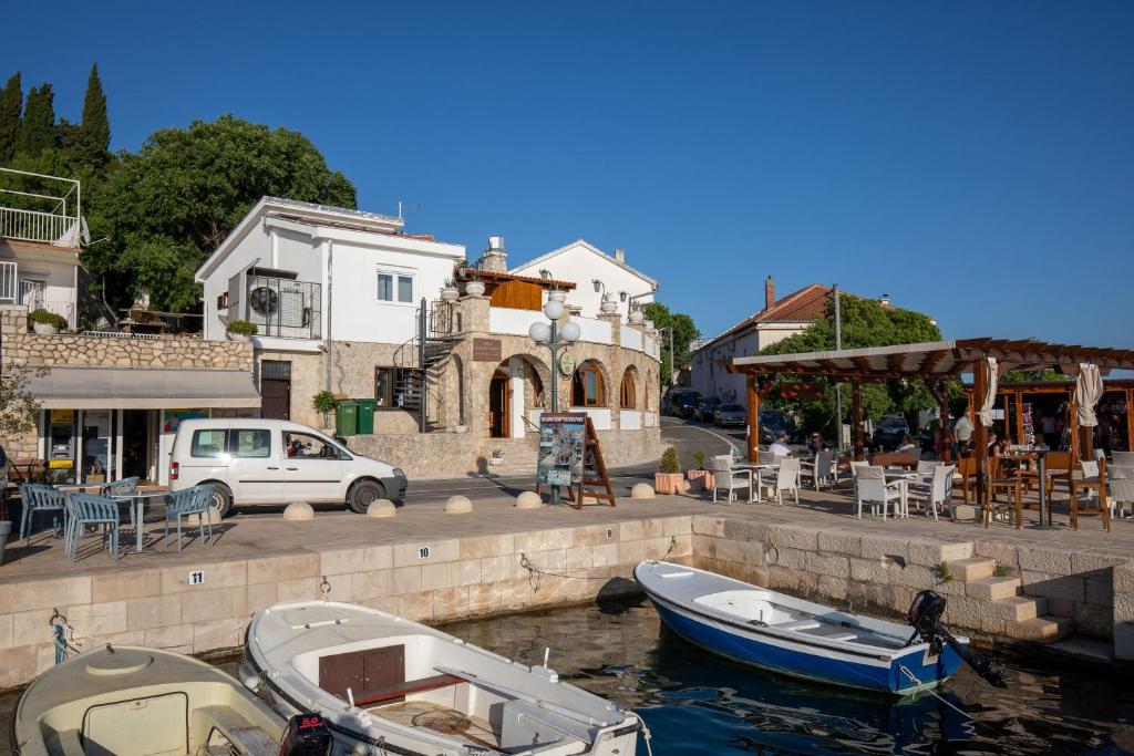 Sidro, Maslenica (updated prices 2025)