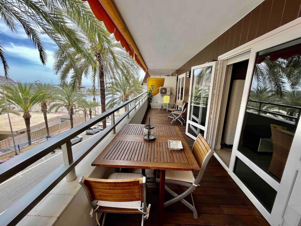 Primera linea Paseo Marítimo Aguadulce, Aguadulce (updated prices 2026)
