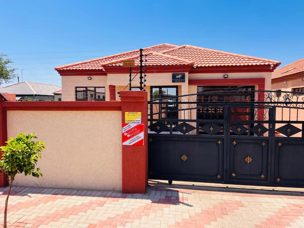 Nouvelle BNB, Gaborone (updated prices 2025)