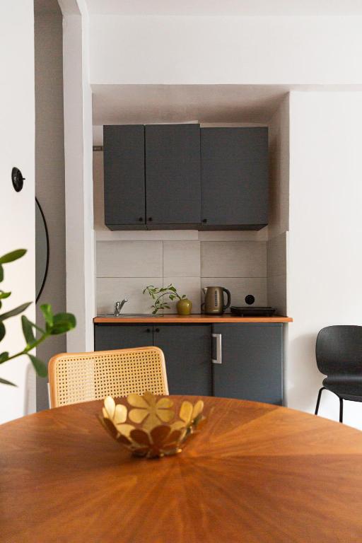 Urban Grey Essence Apartment, Warsaw (updated prices 2026)