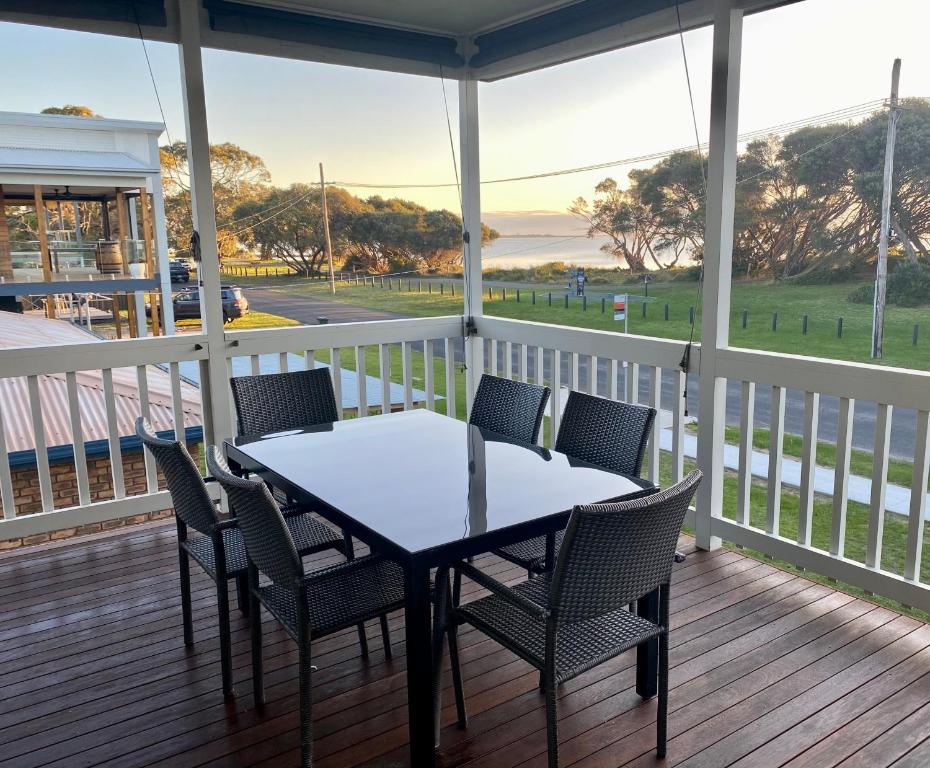Loch Sport Holiday House - Opposite Lake Victoria, Loch Sport (tarifs ...