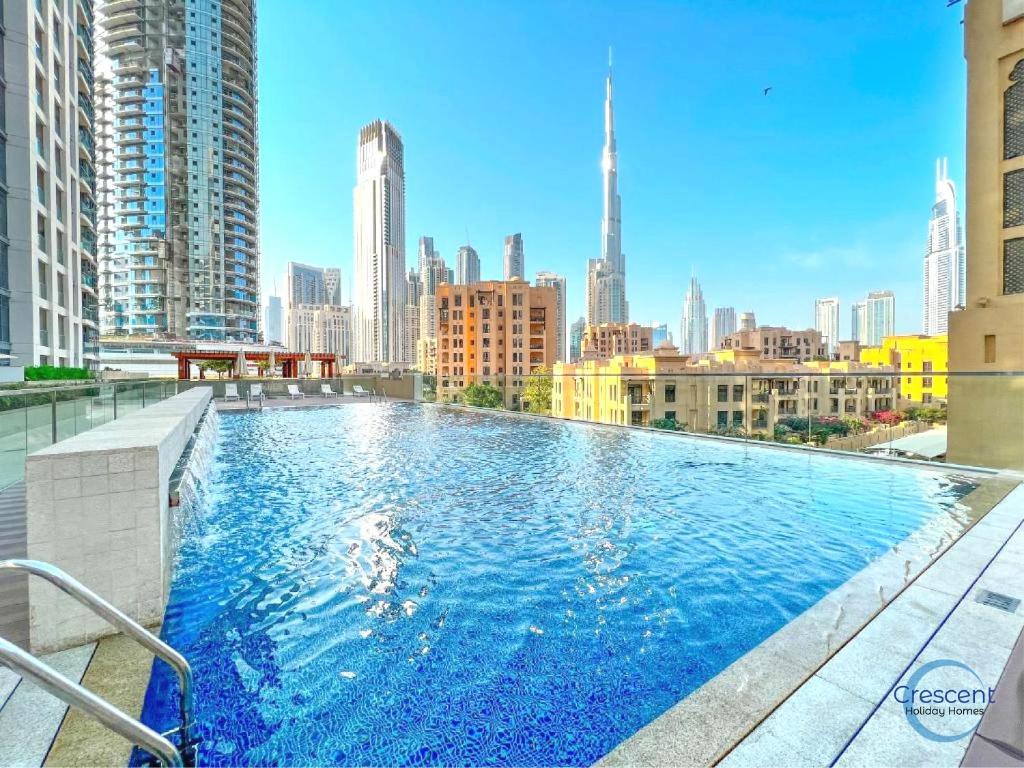 1BR Downtown Apt Walk to Dubai Mall & Burj, Dubai (updated prices 2025)