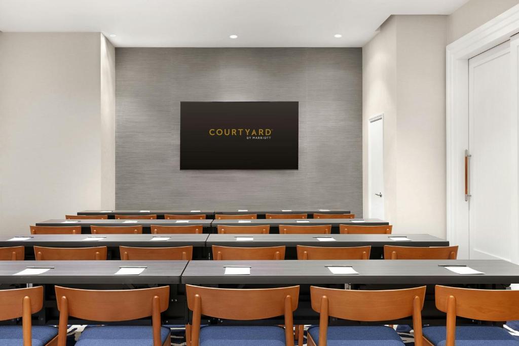 Courtyard by Marriott New York Manhattan/Chelsea, New York (updated ...