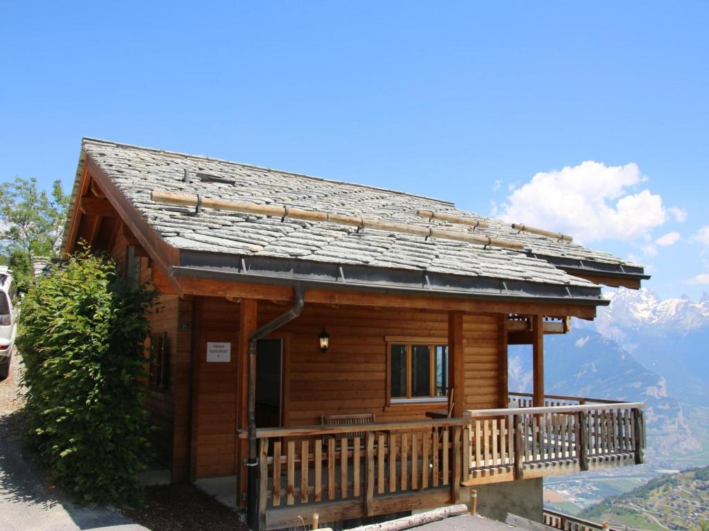 Chalet in Veysonnaz with mountain view, Veysonnaz (updated prices 2026)