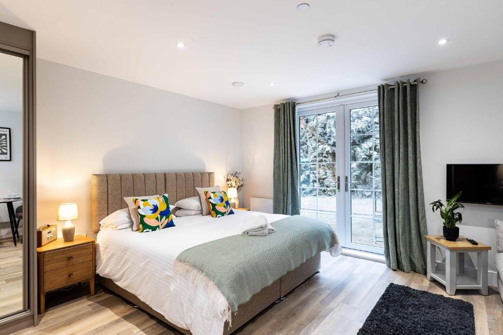 Rock Mill Studio Apartment 7, Stoney Middleton (updated prices 2025)